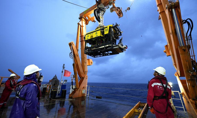(EyesOnSci) CHINA-SOUTH CHINA SEA-NEW DEEP-SEA EXPLORER-TRIAL (CN ...
